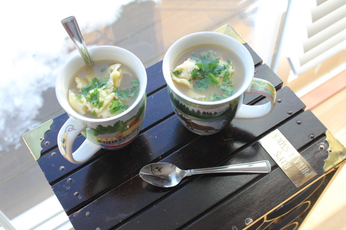 Tortellini en Brodo (Tortellini in Parmesan Broth) - Glitter, Inc.