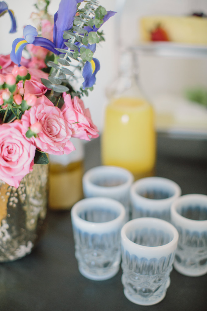 How to Throw a Simple Brunch - Glitter, Inc.