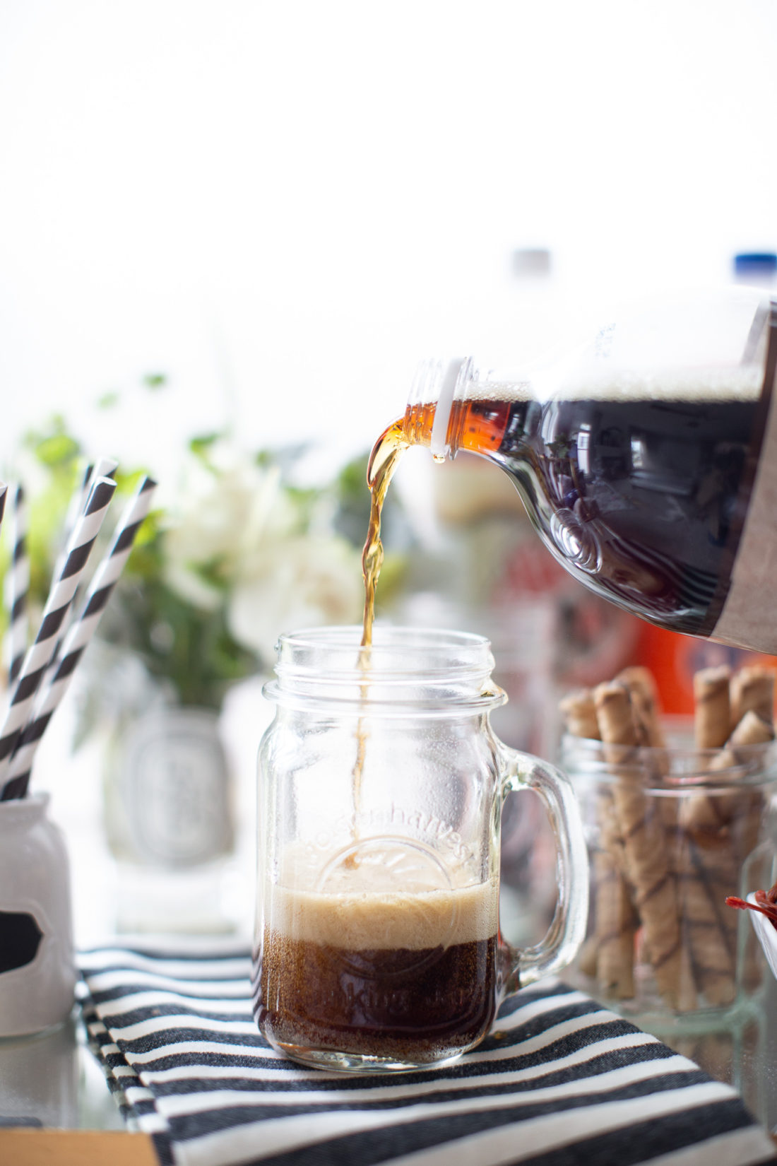 Make Your Own Root Beer Float Bar - Glitter, Inc.