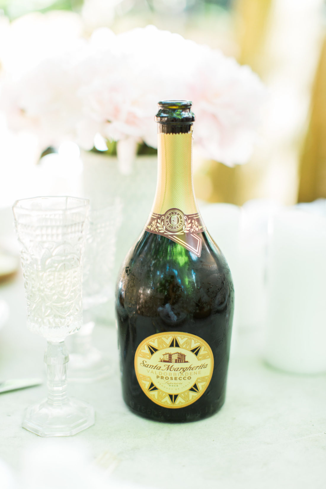 How to Throw a Spaghetti Dinner Party - Glitter, Inc.