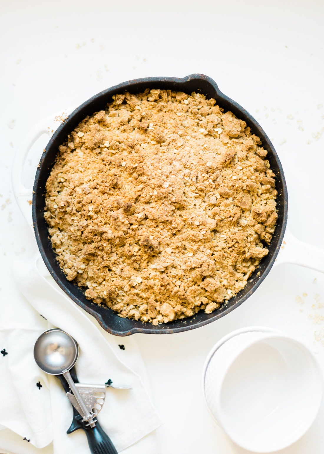 Our Favorite Perfect Skillet Apple Crumble - Glitter, Inc.