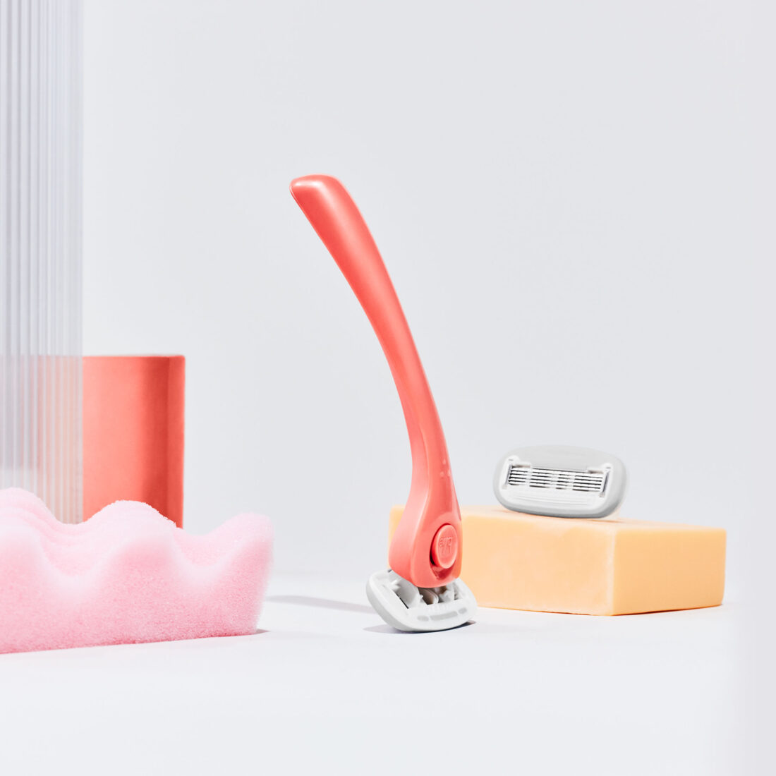 Weekly Finds + My New Favorite Razor - Glitter, Inc.