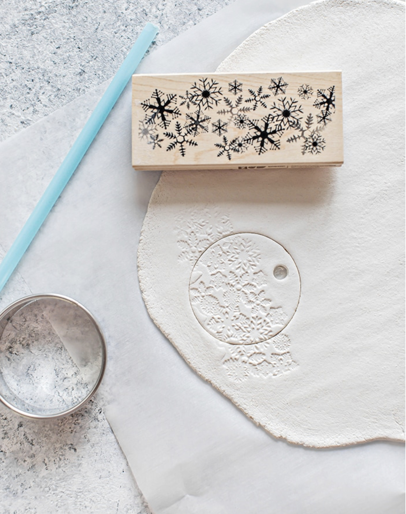 6 Nostalgic and Fun Holiday Crafts for Kids - Glitter, Inc.